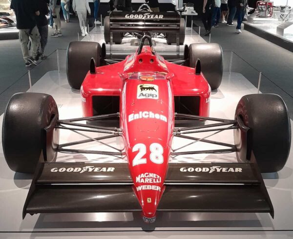 F1 Car Front Wings Explained In Simple Terms - FLOW RACERS