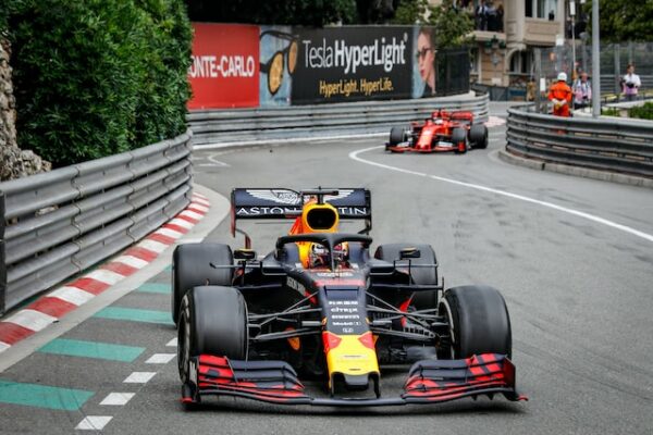 Graining & Blistering In F1: Tire Terminology Explained - FLOW RACERS