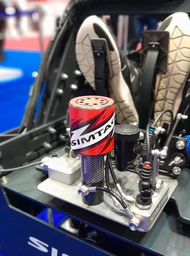 The 5 Best Sim Racing Hydraulic Pedal Sets - Ultimate Guide - FLOW RACERS