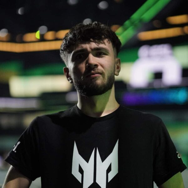 Thibault Cazaubon Interview - FLOW RACERS